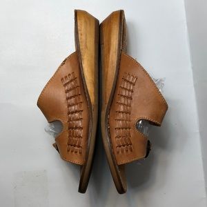 Rapallo | Shoes | Vintage 8s Rapallo Leather Boho Sandals Wood Heel ...